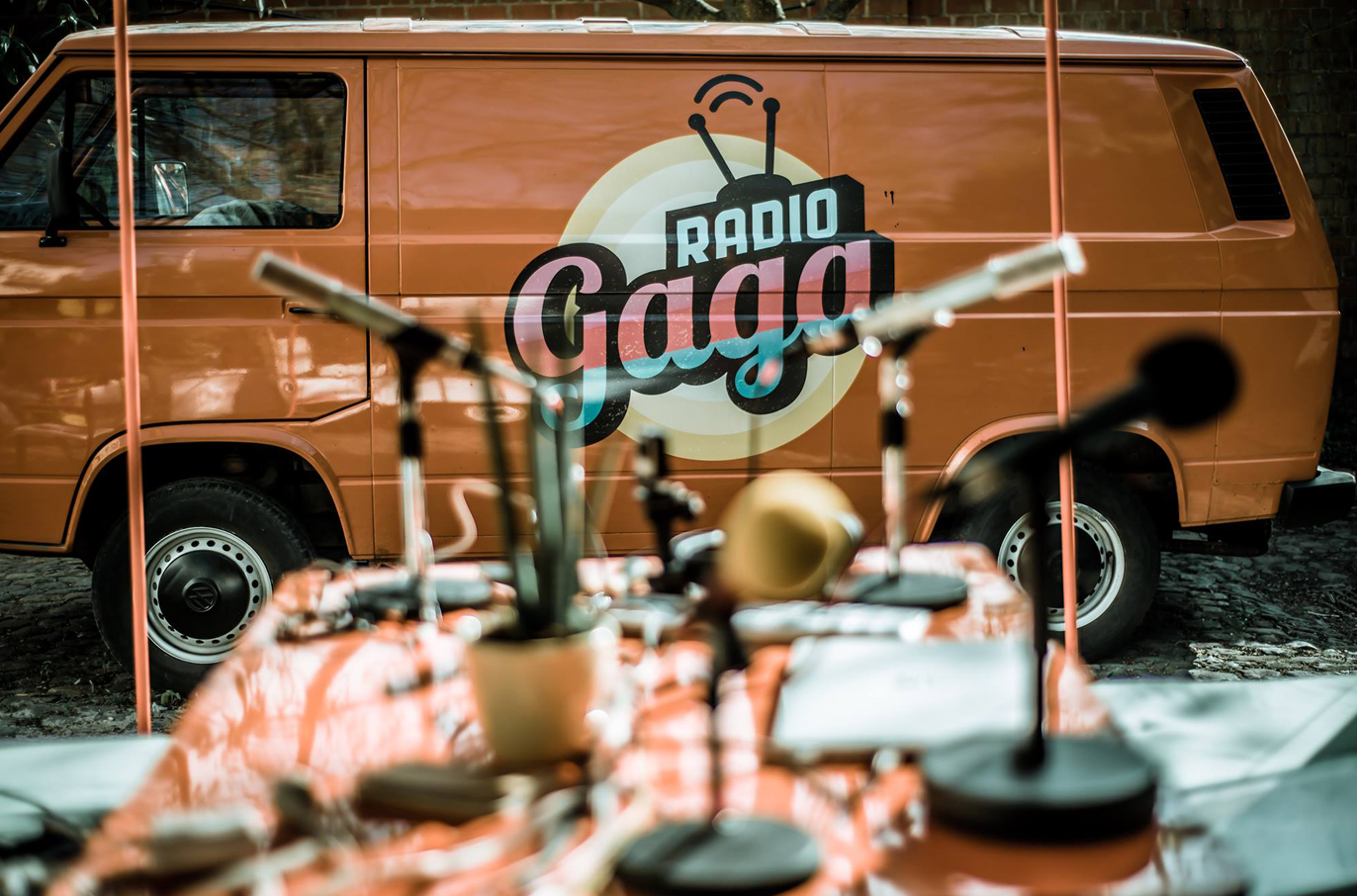 RADIO GAGA | Heren Loebas